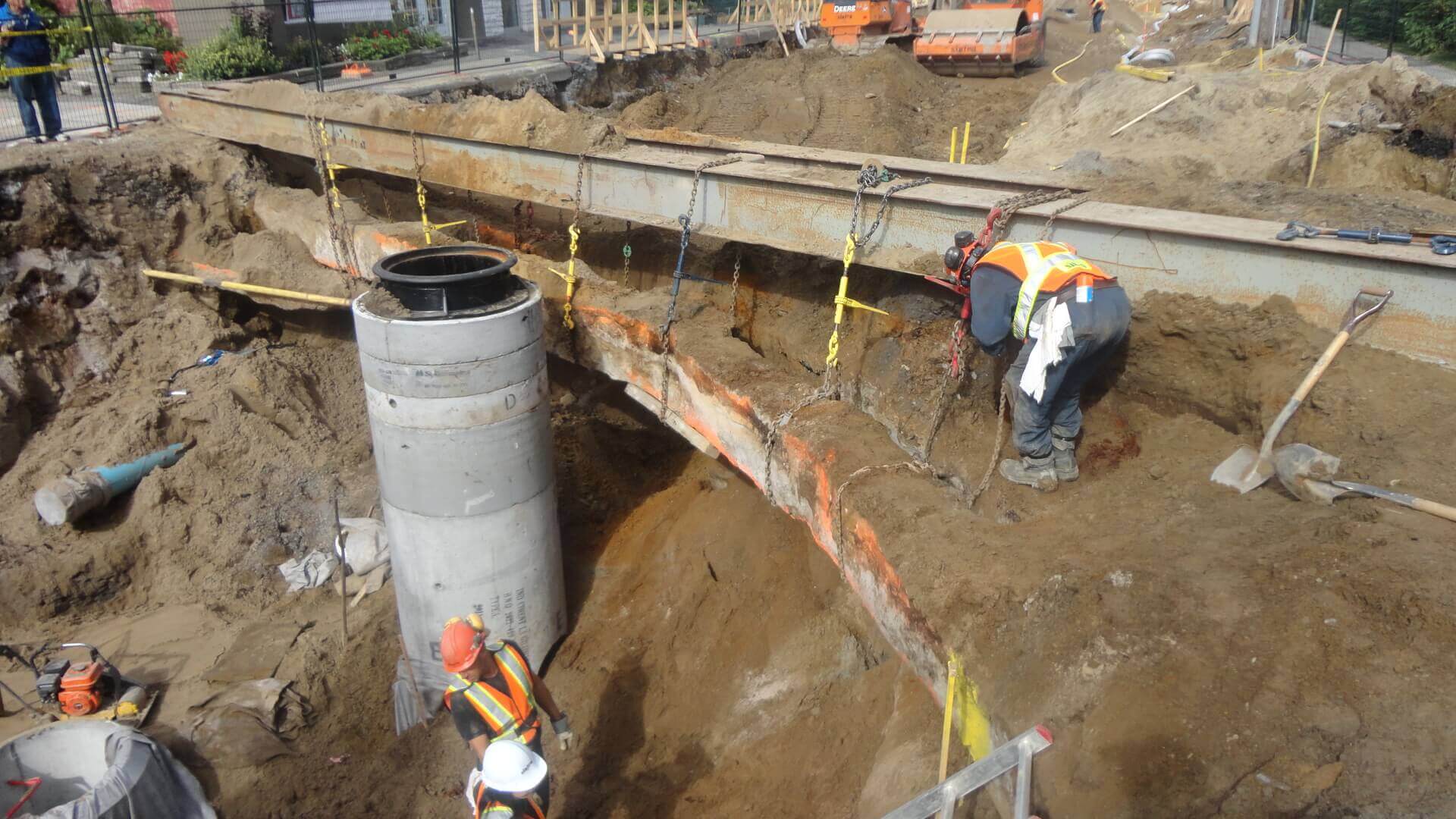 Conflicts analysis between existing public utilities infrastructures ...